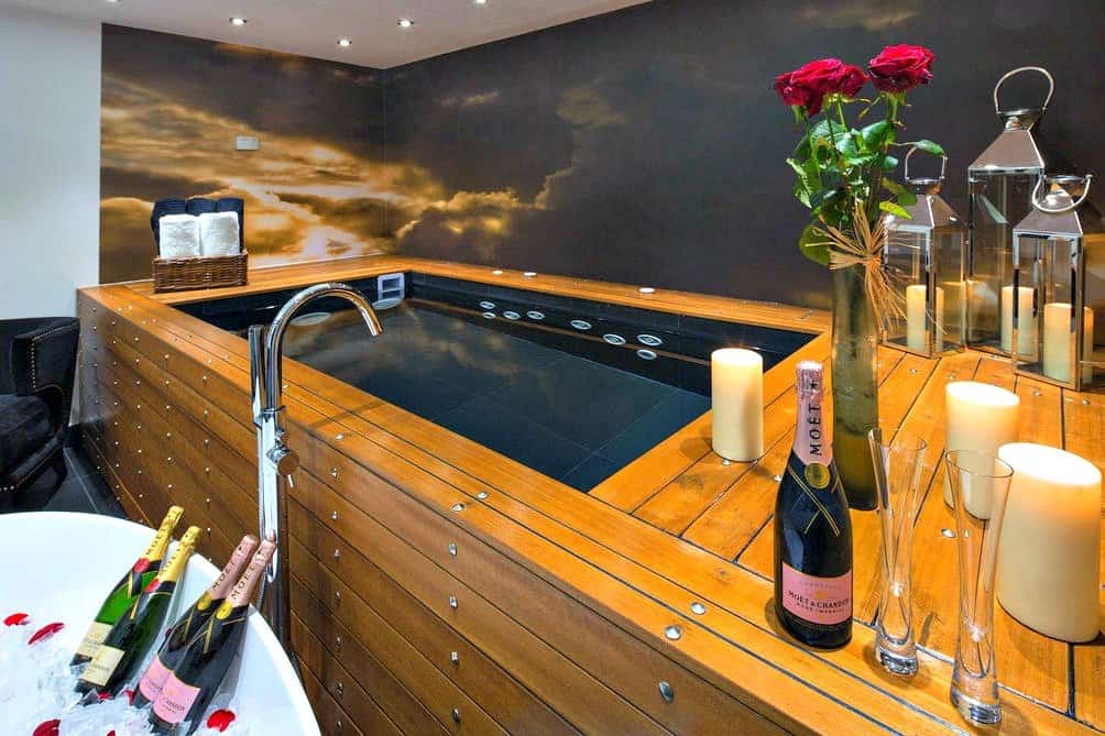 Top 25 Cool And Unusual Hotels In London 2023 - GlobalGrasshopper