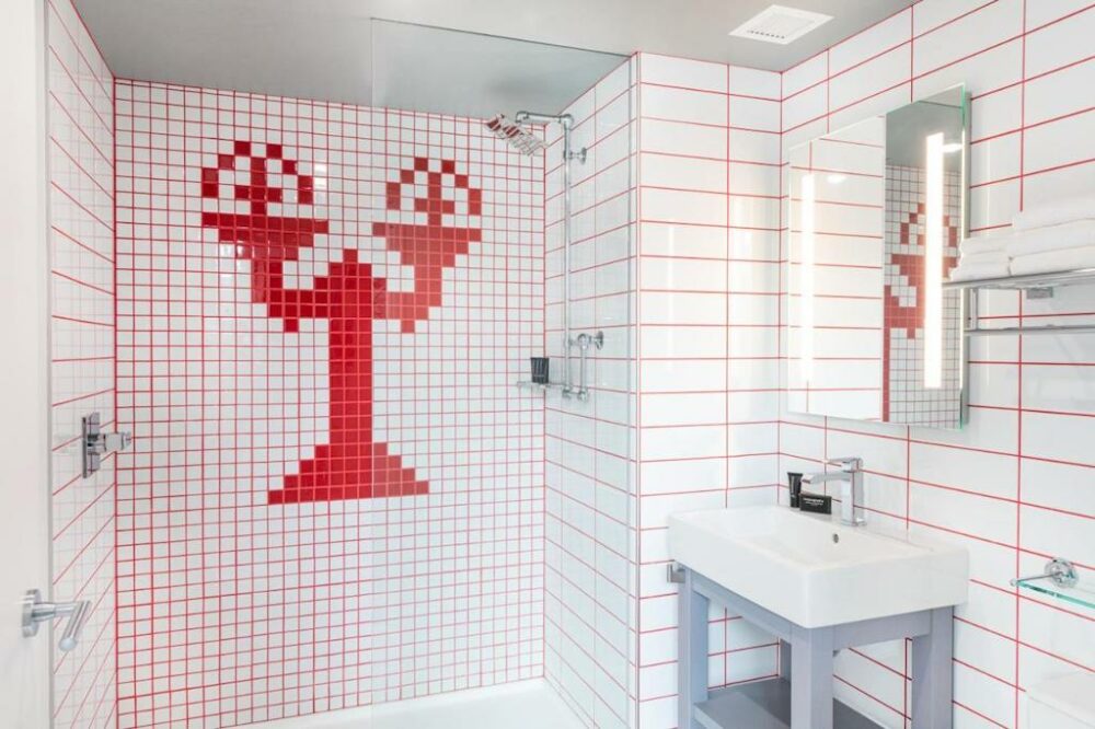 Top 20 Cool and Unusual Hotels in Portland 2022 - GlobalGrasshopper